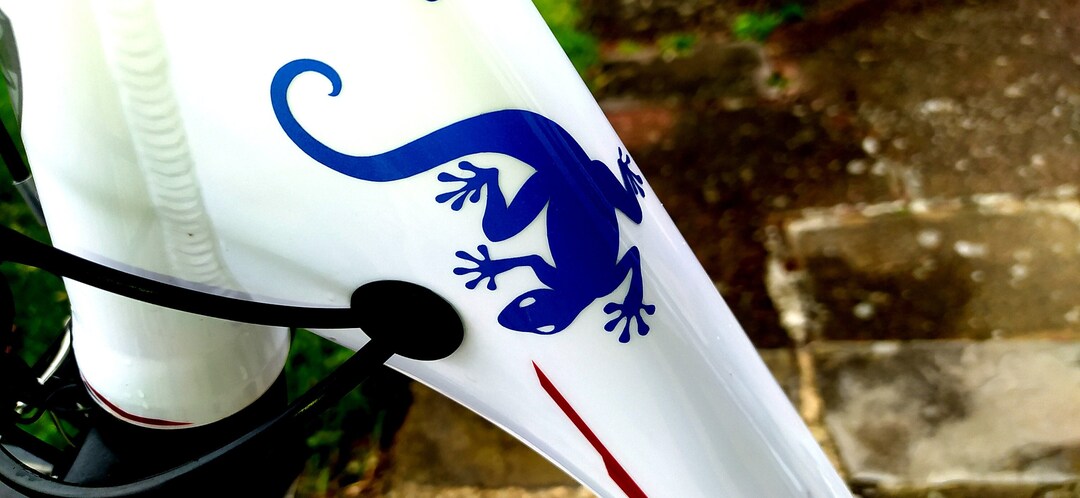 Reflective Lizard Bike Frame Decal / Gecko Decal / Reflect / Top Tube ...