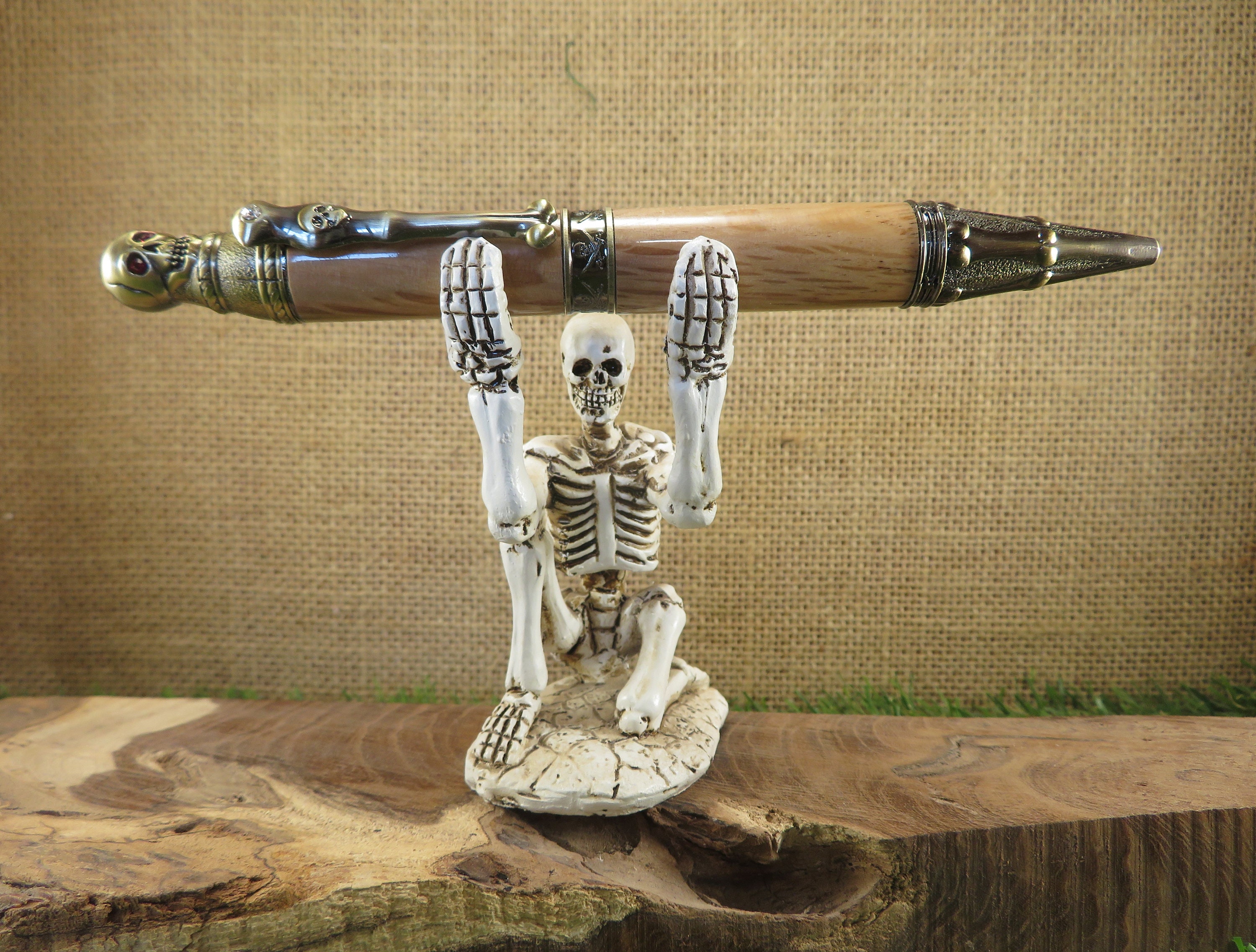 Skull Ballpoint Pen - Gothic Writing Tool With a Twist - Parker Refill ...