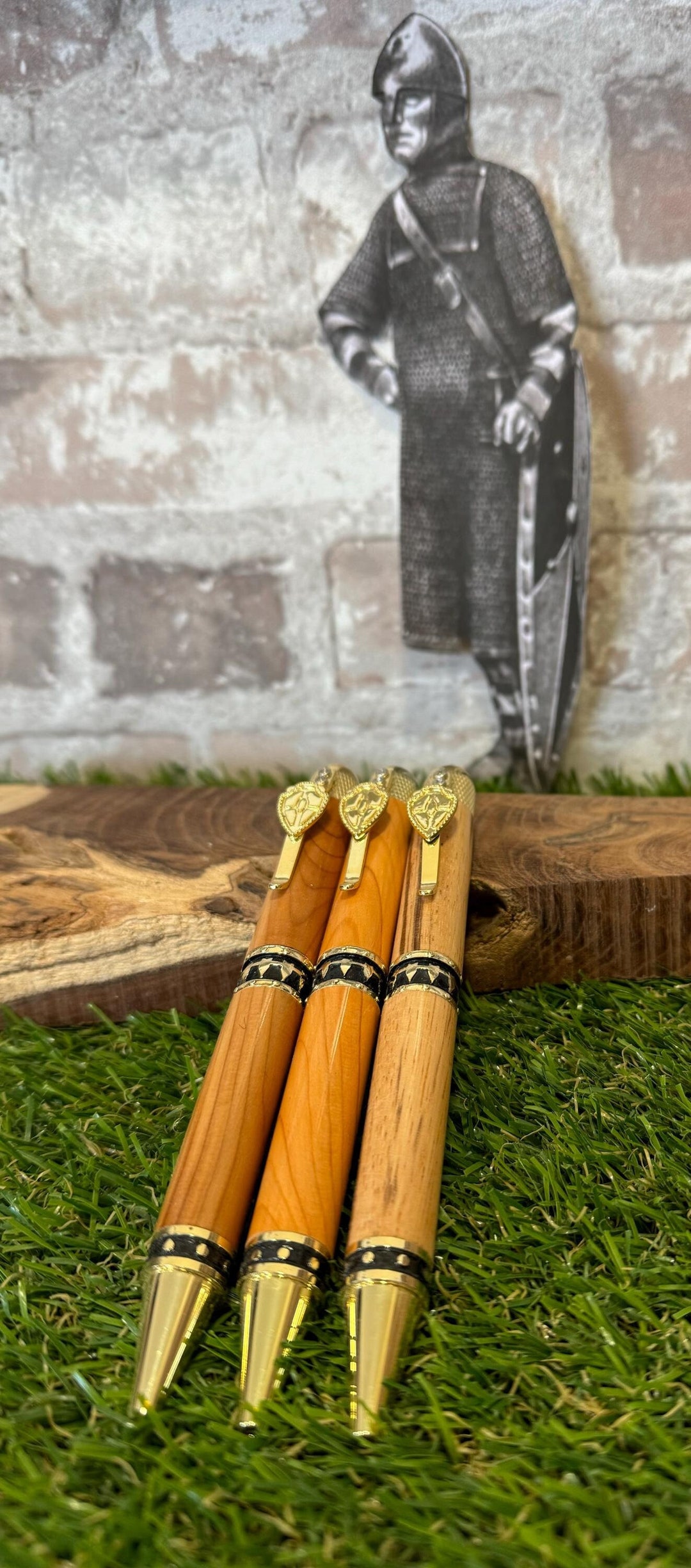 Medieval Norman Soldier Inspired Wooden Ballpoint Pen Parker Refill ...