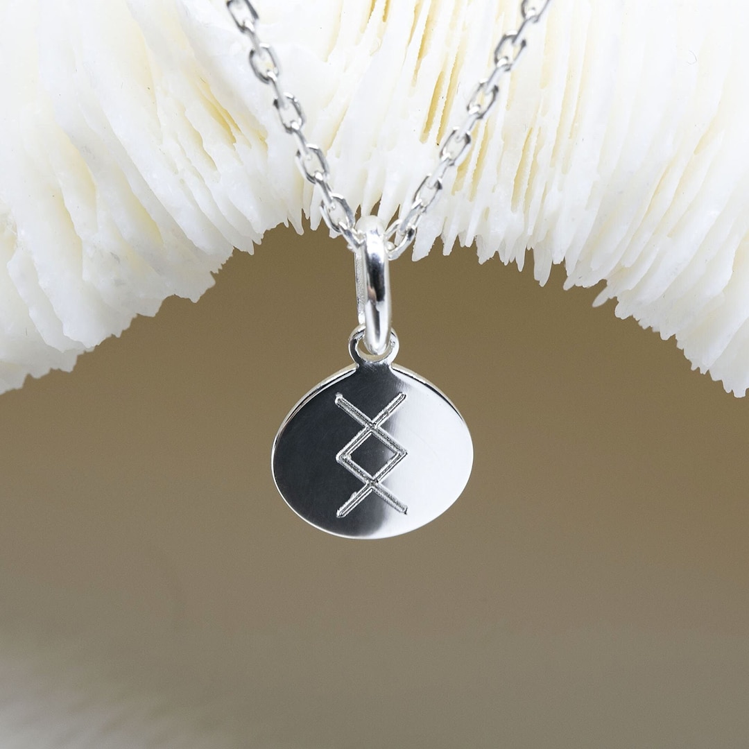 Viking Jewelry VIKING RUNE Pendant 10mm 925 Silver Nordic Runic Pendant ...