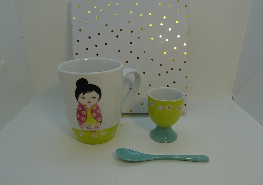 Mug and Porcelain Shell Hand Painted Kokeshi Pattern Presented in Their ...