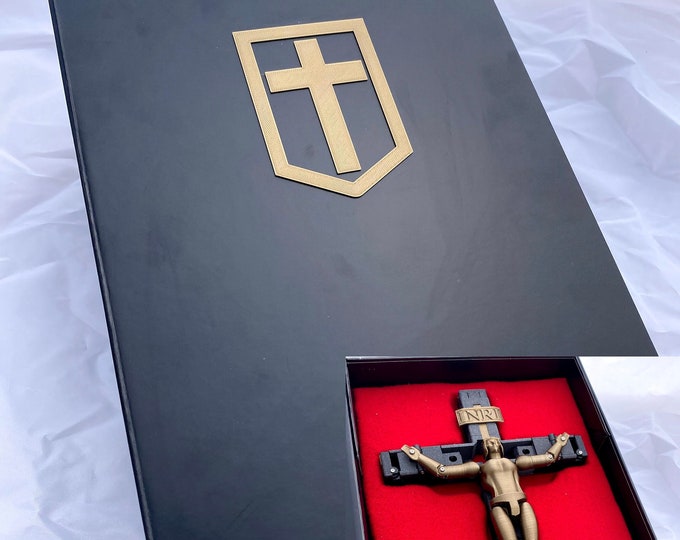 Combo: Jesus Mecha Christ and Presentation Box - Etsy