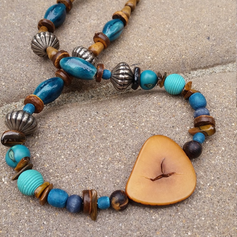 Wood Slice Necklace - Etsy