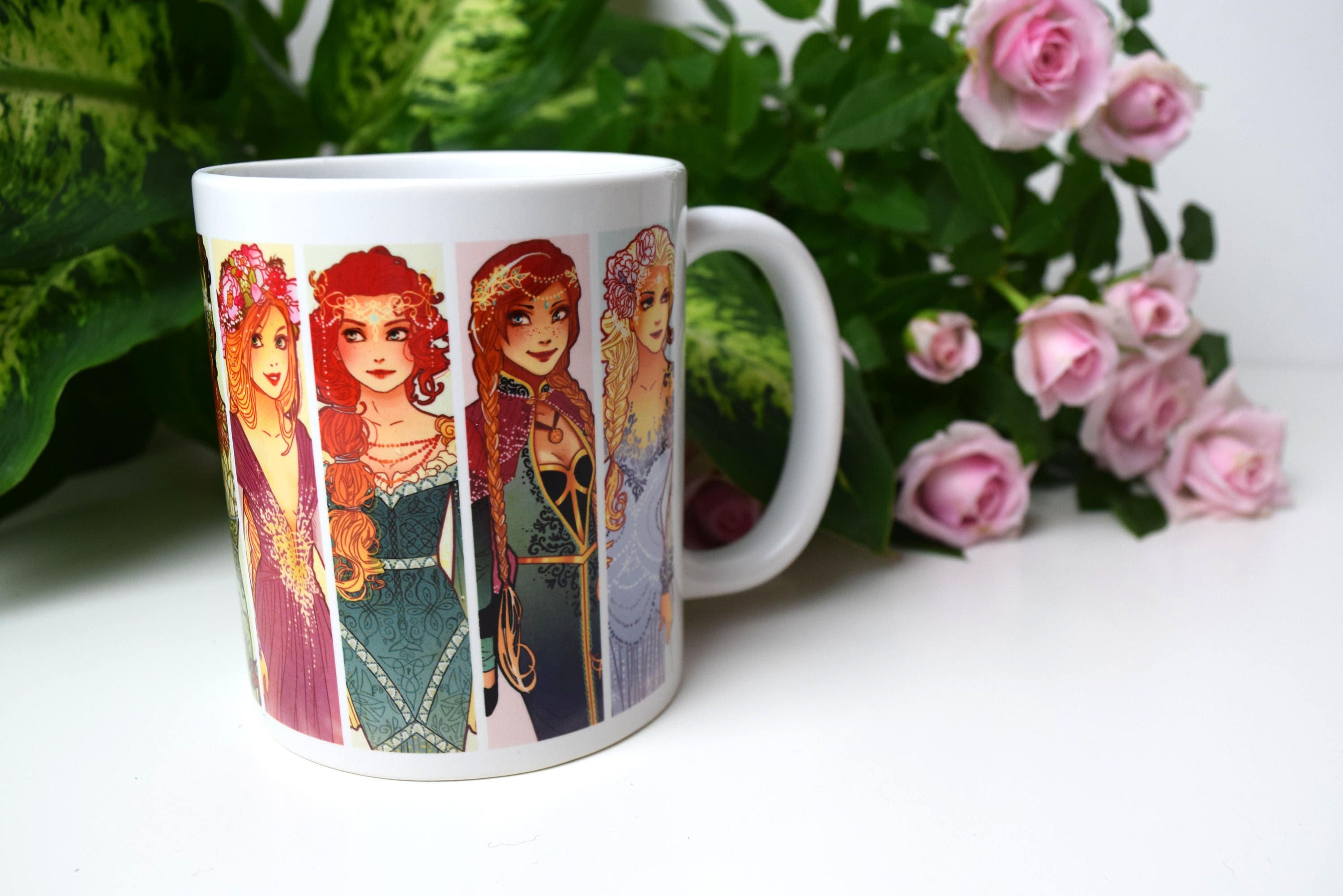 MUG Art Nouveau Princesses | Etsy