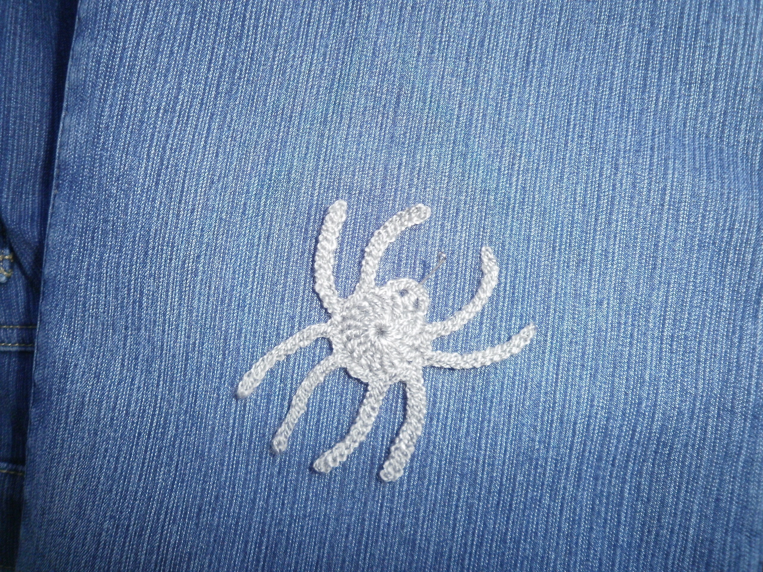 Grey Spider Crochet Decor Spider Halloween Souvenir Toy Present ...