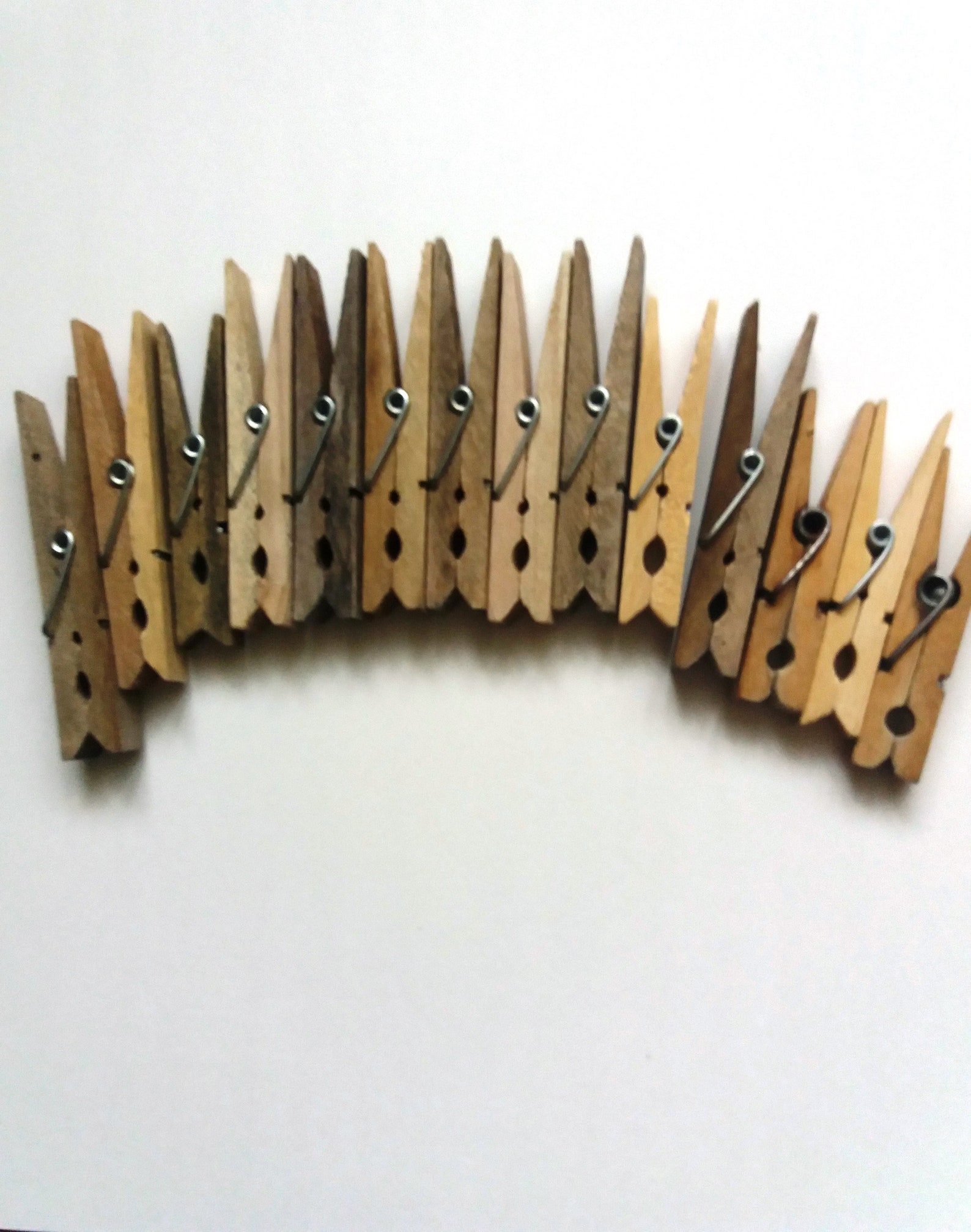 Wooden Clothes Pins 14 Spring Laundry Pins Wooden Pins Vintage Laundry ...