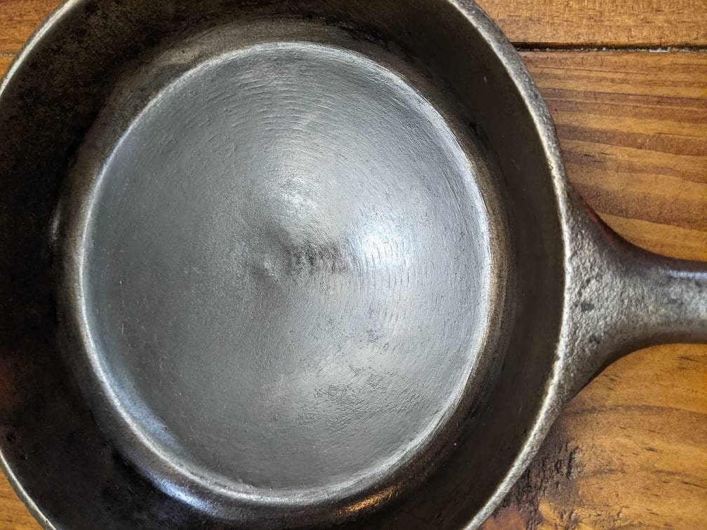 Findlay #5 Cast Iron Skillet - Etsy