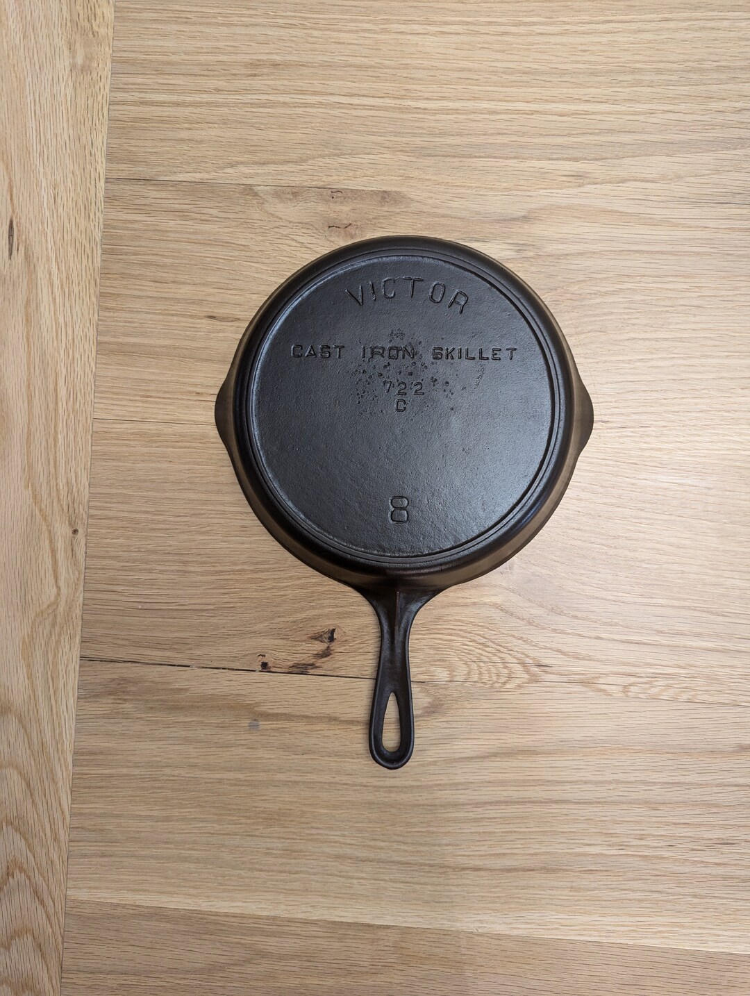 Victor #8 Cast Iron Skillet Made by Griswold - Etsy