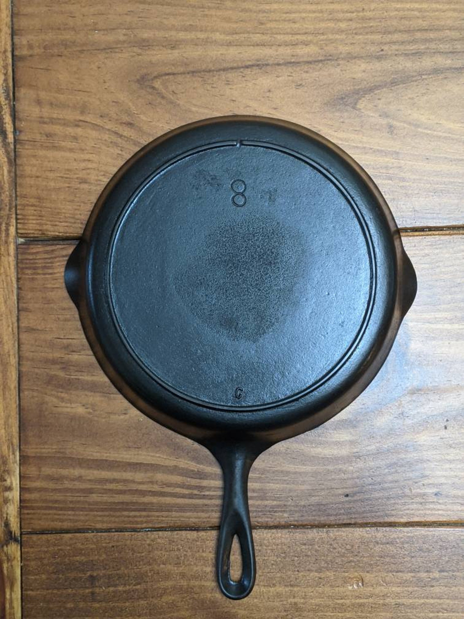 Lodge 1 Notch #8 Cast Iron Skillet. - Etsy