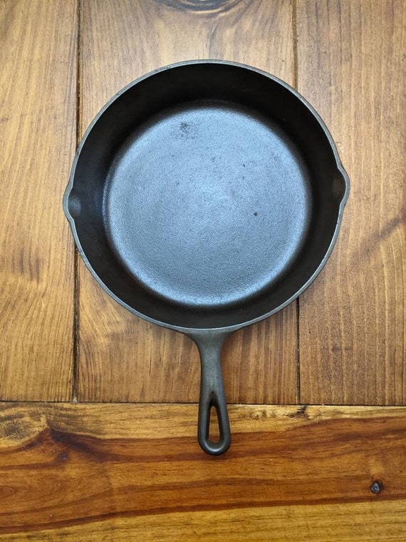 Kitchen & Dining Vintage Lodge #7 Cast Iron Skillet Cookware Home ...
