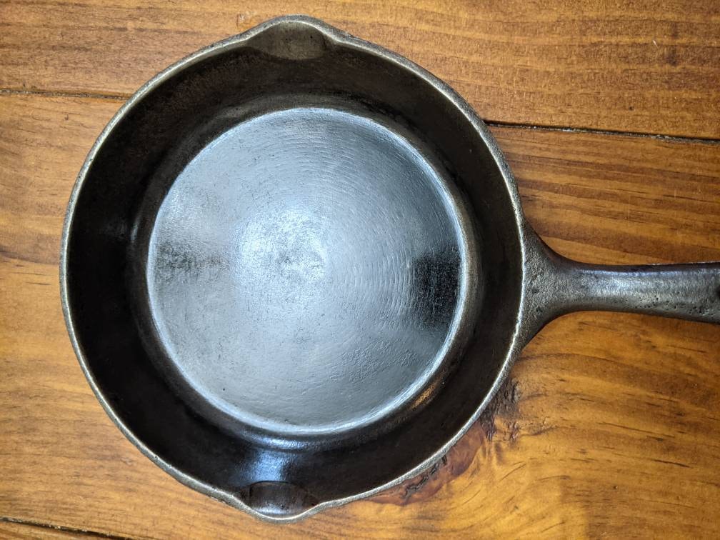 Findlay #5 Cast Iron Skillet - Etsy