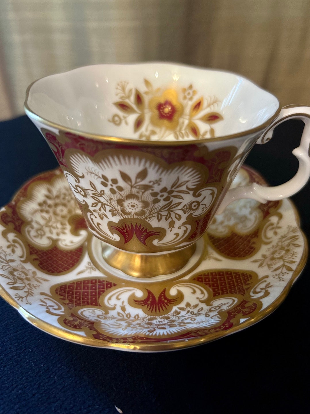 Royal Albert 4495 Bugubdy Red & Gold Cup and Saucer Flower Sprays - Etsy