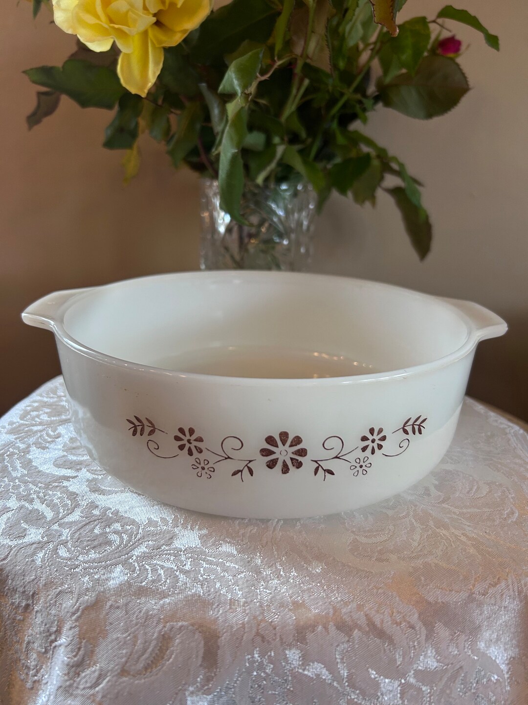 Vintage Dynaware Pyr-o-rey Milk Glass Casserole Baking Dish With Brown ...