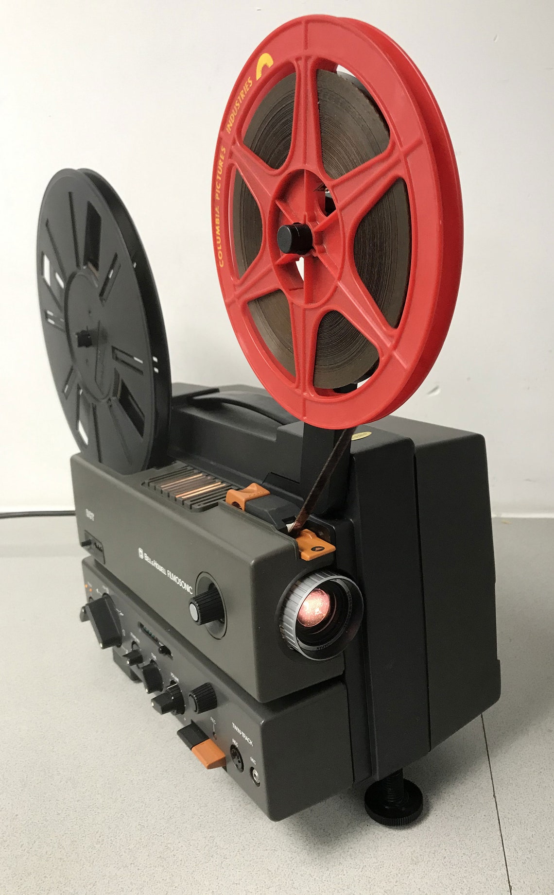 Bell & Howell Filmsonic DCT Twin Track Sound SUPER 8 Cine PROJECTOR ...