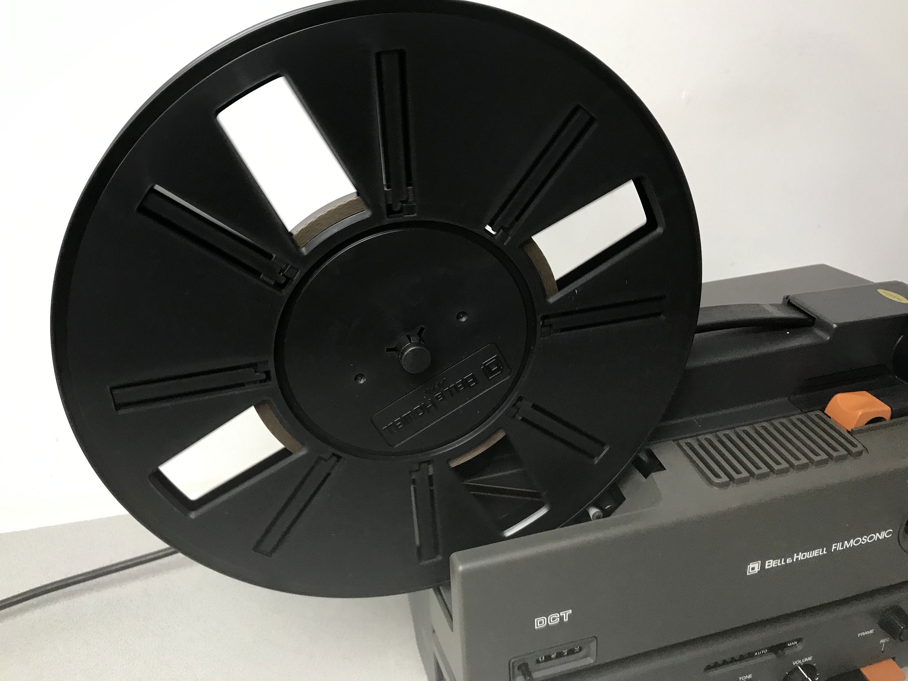 Bell & Howell Filmsonic DCT Twin Track Sound SUPER 8 Cine PROJECTOR ...