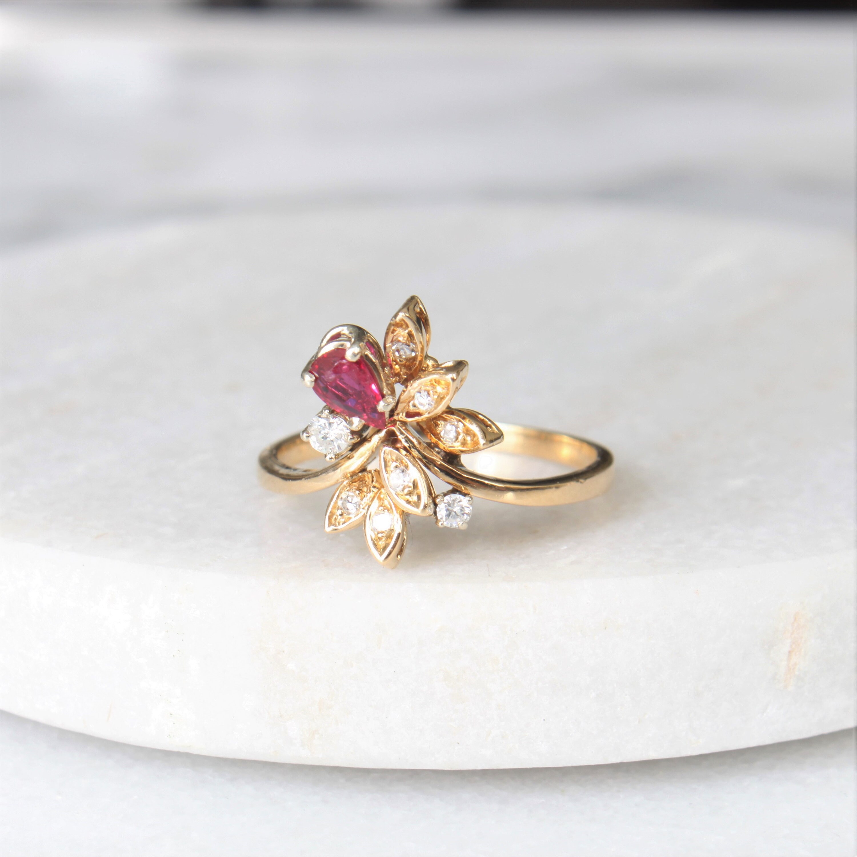 18k Gold Ruby Diamond Flower Ring | Vintage Solid 18k Gold Genuine ...