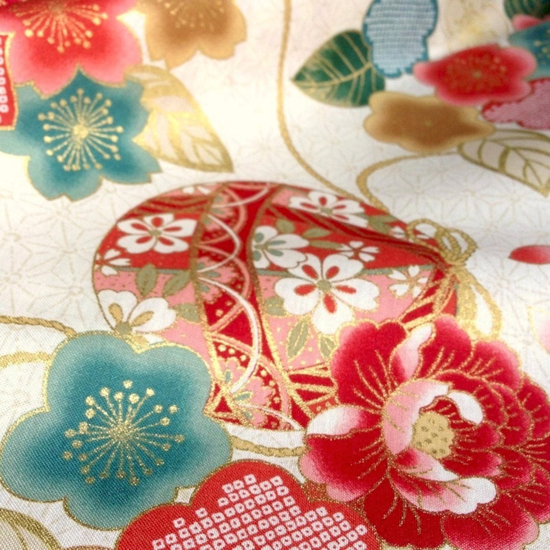 Japanese Fabric, Traditional Temari and Flower Pattern, Ecru Background, Cotton 110x50 (004B ...