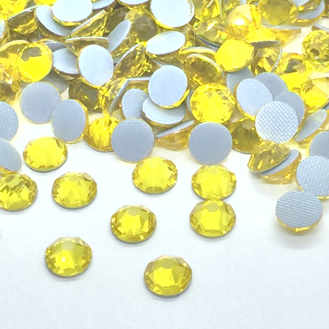 YELLOW 2088 Iron-on Rhinestones 16 Facets Swarovski Quality, Hotfix ...