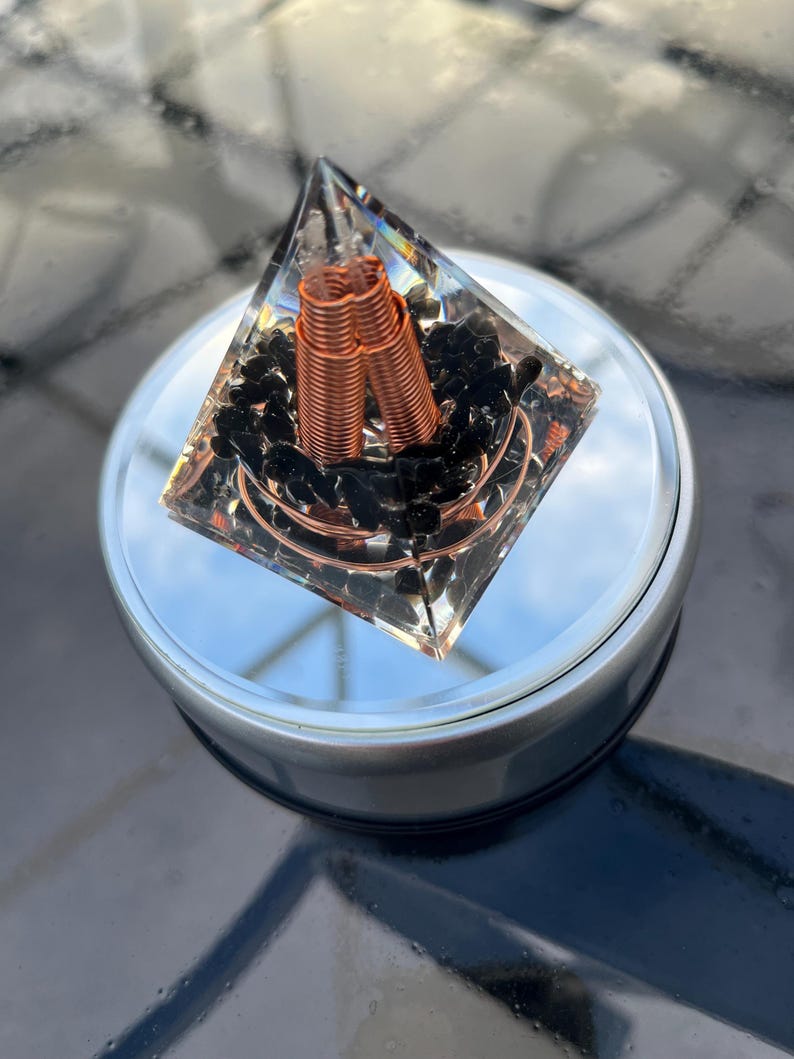 Organite Pyramid Charged With Tachyon. Contains Copper Coil and Black ...