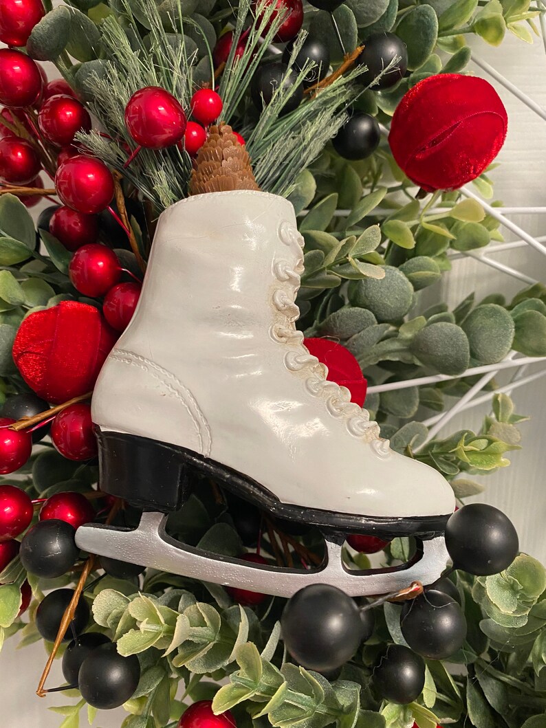 Christmas Ice Skate Wreath, Christmas Ice Skate Decor, Winter Ice Skate ...