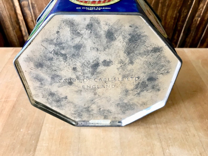 Vintage English Royalty Octagon Shaped Biscuit Tin by Carrs of - Etsy