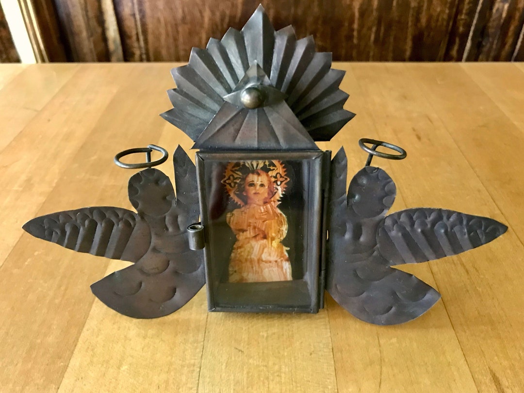Handmade Small Mexican Folk Art Punched Tin/glass Nicho Shrine Retablo ...