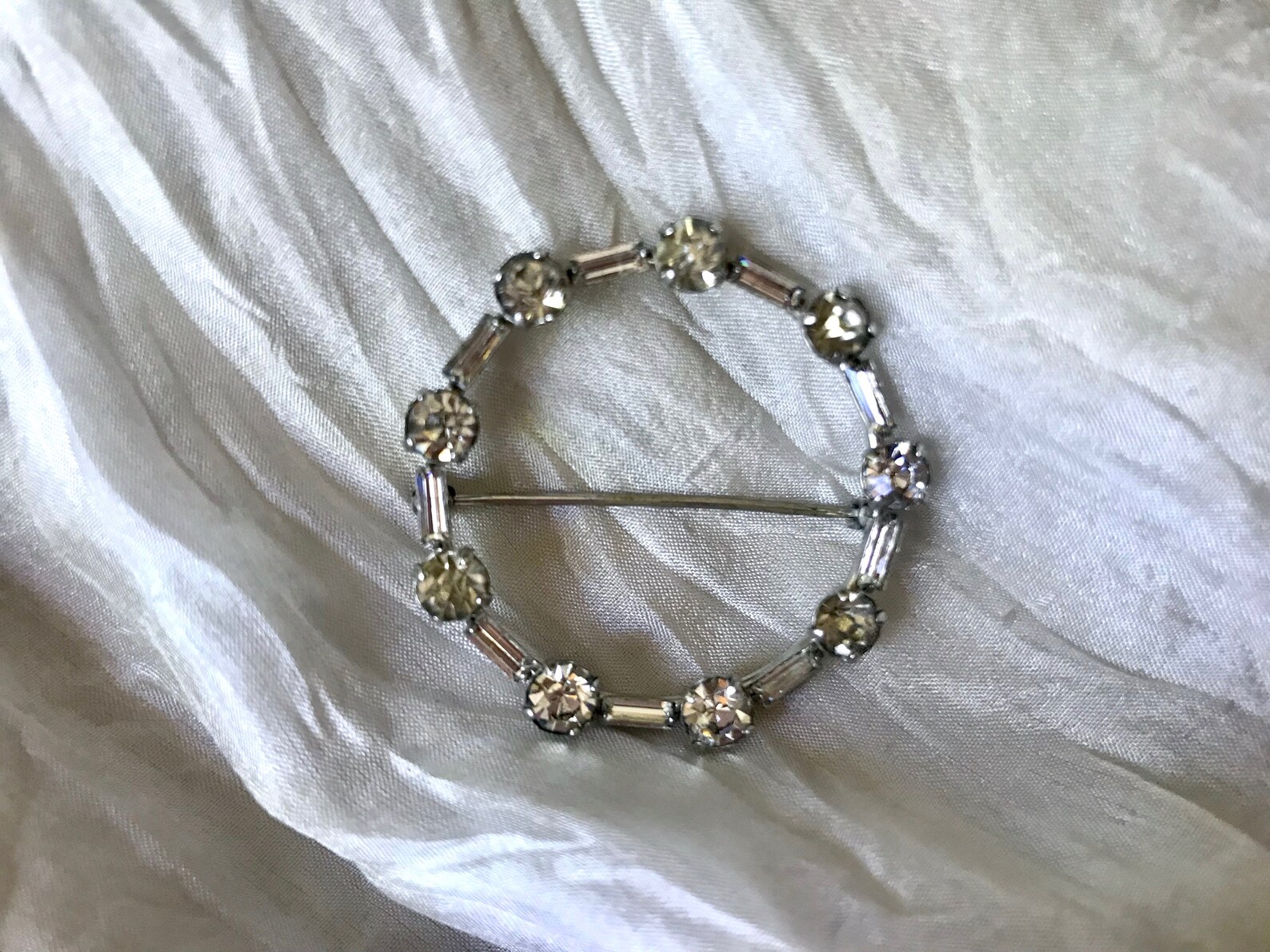 Vintage Rhinestone Wreath Brooch by Krementz Jewelry - Etsy