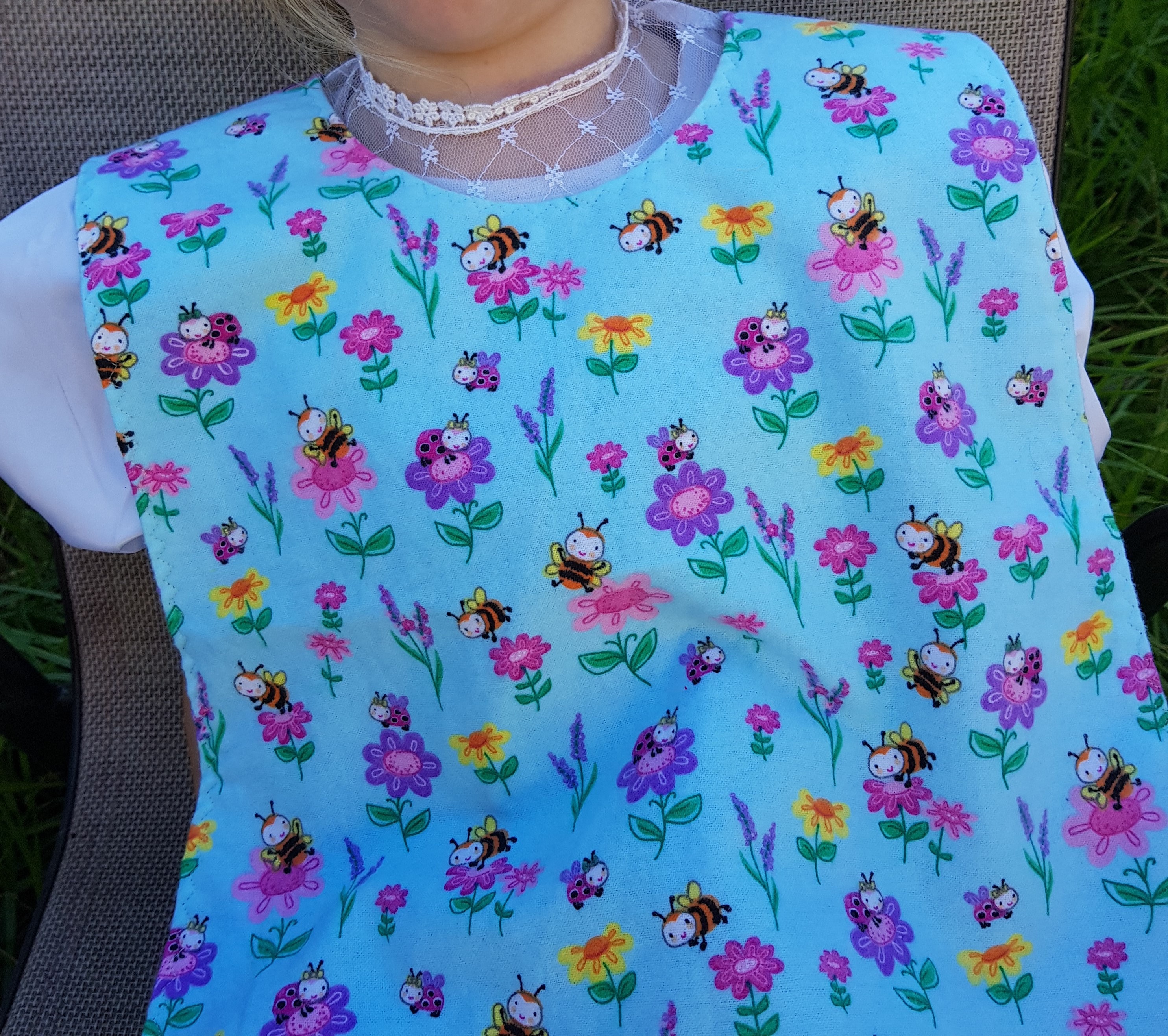 Children's TWEEN LARGE Size (12+ Years) Mealtime Bibs - Clothing ...