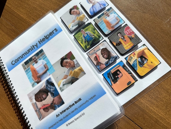 Formas De Ayudantes Comunitarios COMMUNITY HELPERS BOOM CARDS,