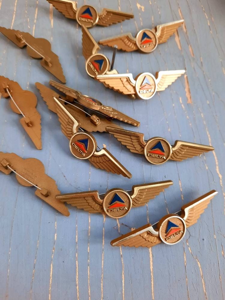 1 Vintage Delta Airline Pin JR Pilot retro flight attendant | Etsy
