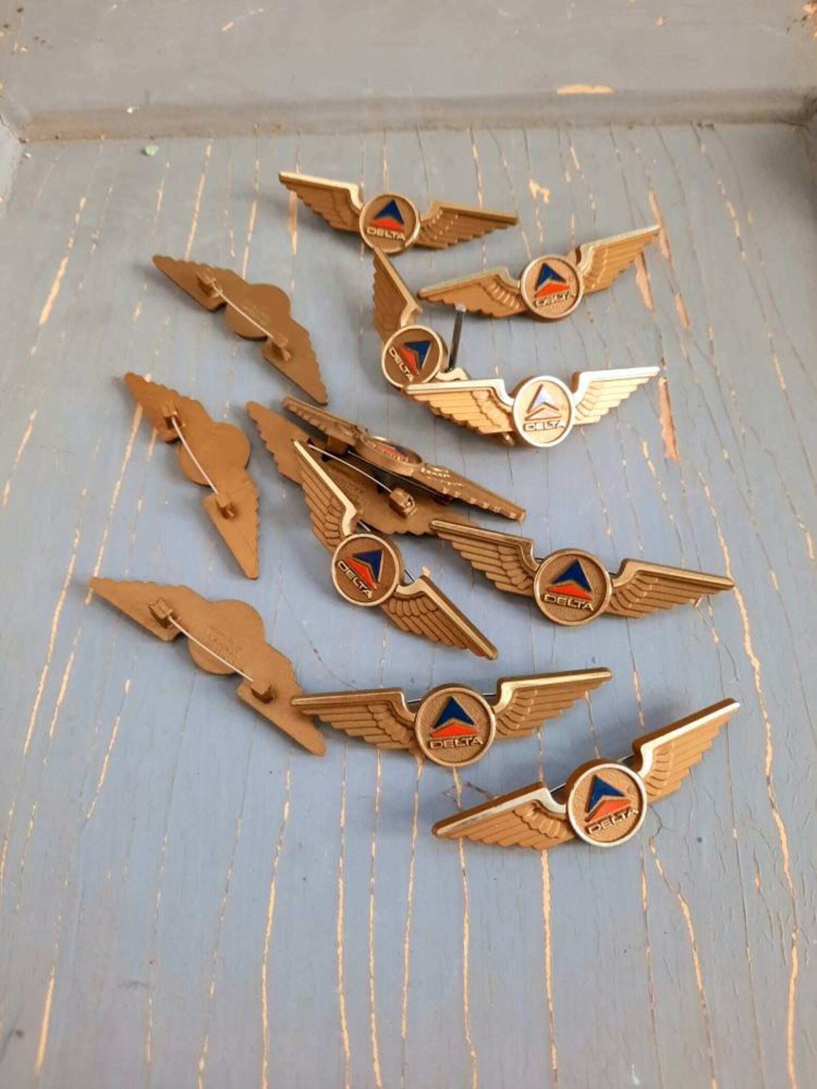 1 Vintage Delta Airline Pin JR Pilot retro flight attendant | Etsy