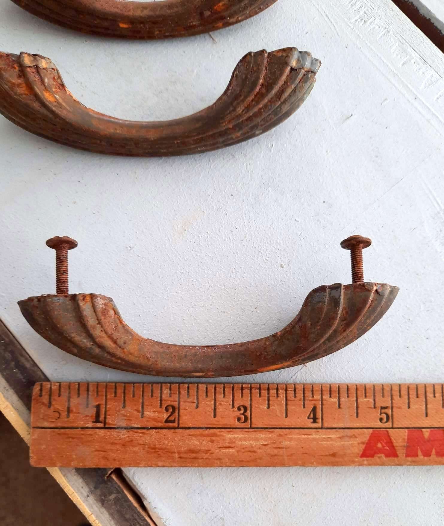 1 Antique Drawer Pull With Rust Rusty Hardware for Dresser | Etsy