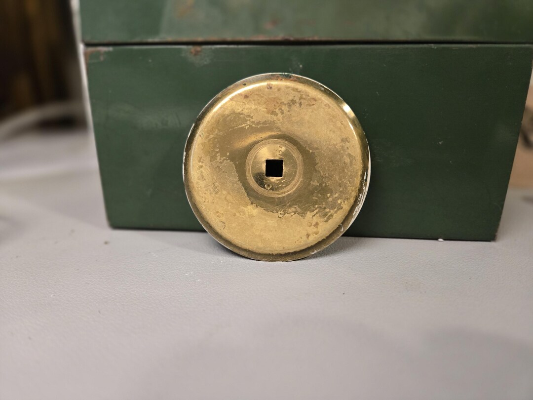 1 Vintage Large Disc Back Plate for Knob Pull Round Backing, Shiny Gold ...