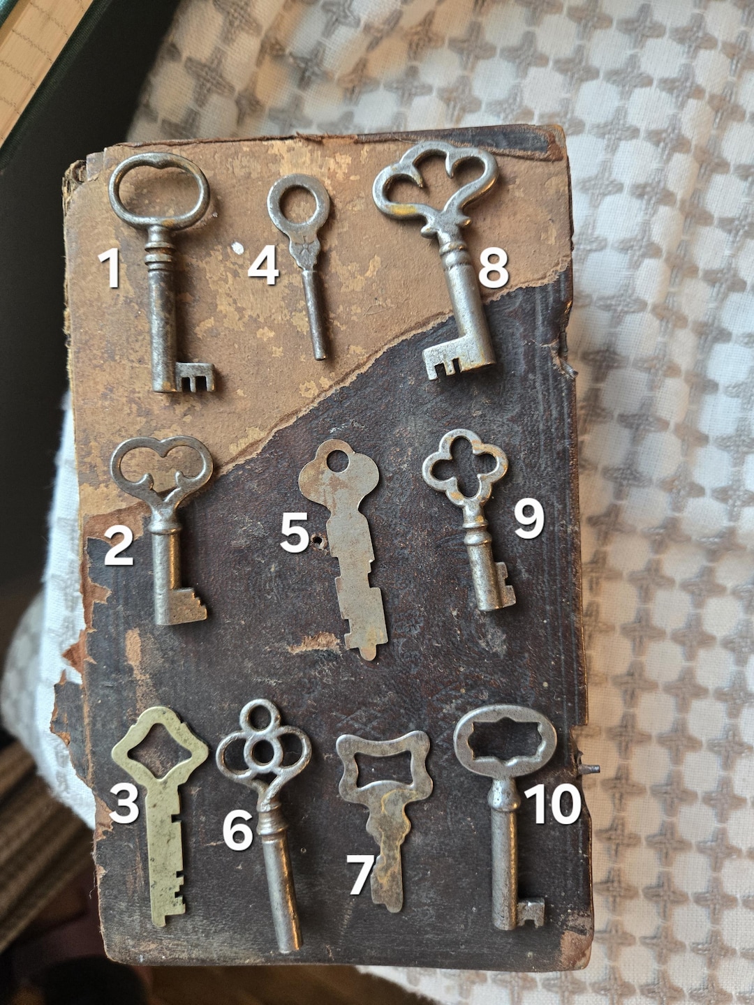 1 Vintage Old Aged Skeleton, Barrel Key, Antique Iron, 1900s Ornate ...