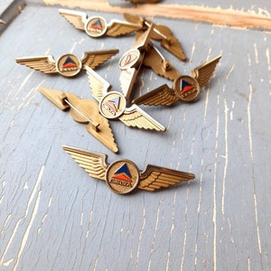 Vintage Delta Airline JR Pilot Pin, Gold Wings, Costume Prop - Etsy