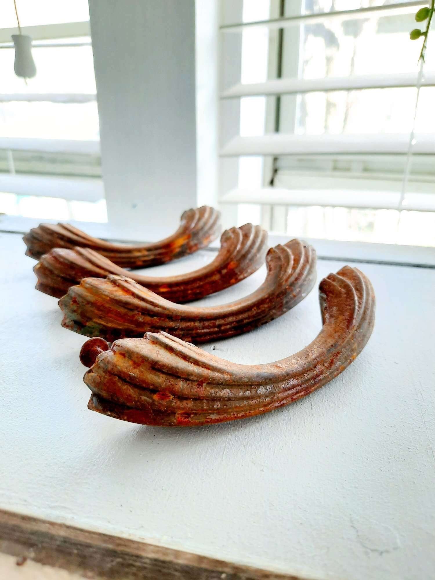 1 Antique Drawer Pull With Rust Rusty Hardware for Dresser | Etsy