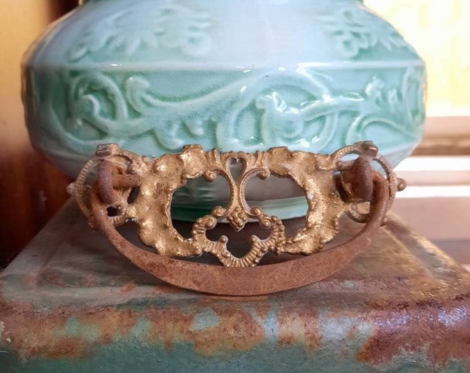 Set of 9 1880s Cast Iron Victorian Ornate Drawer Pulls With Label Slots ...