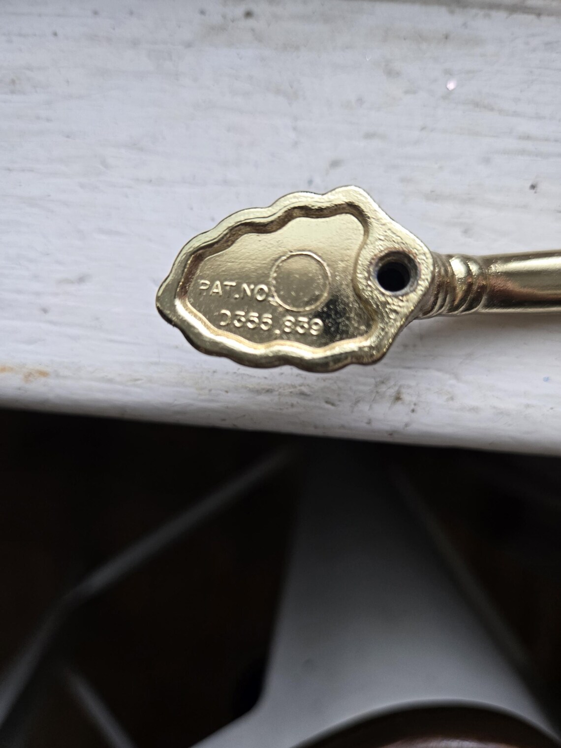 1 Vintage Brass Drawer Pull Light Gold - Ornate Scallop Shell Cabinet ...