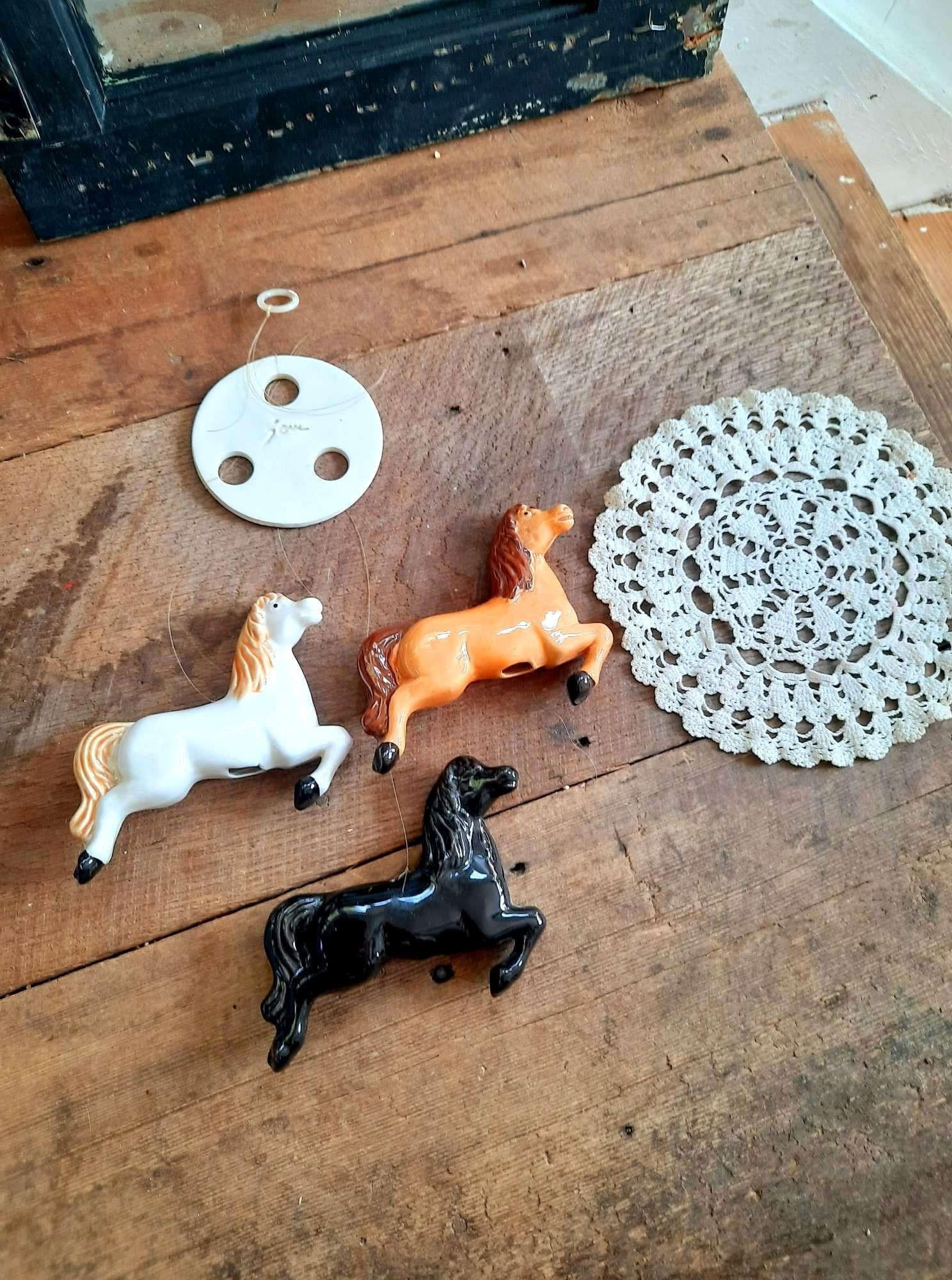 3 Vintage Painted Ceramic Pony Horses for Mobile Antique Baby | Etsy