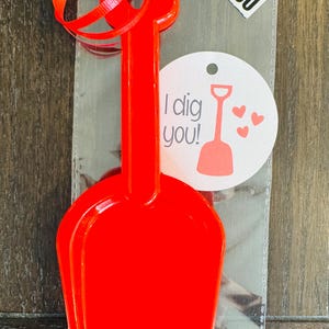 Valentine DIY Treat Shovels - Classroom Treat - Gift - Party Favor ...