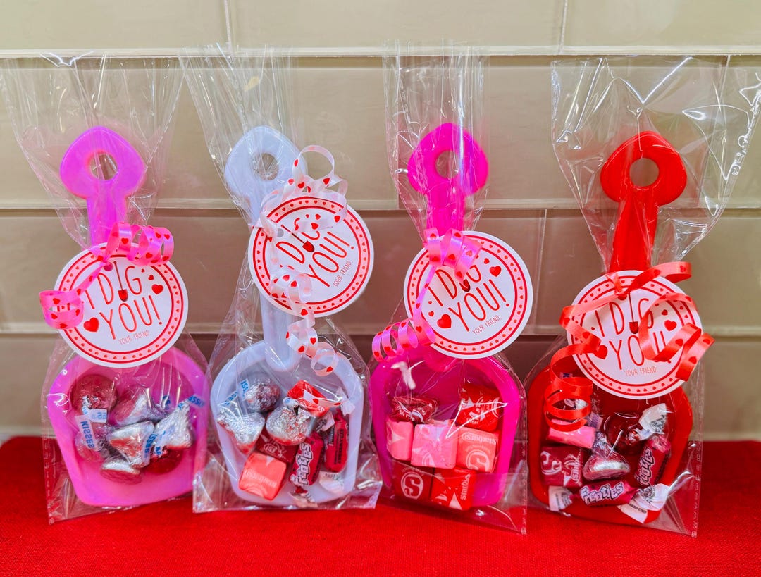 Valentine Treat Shovels - Classroom Treat - Gift - Party Favor - Candy ...