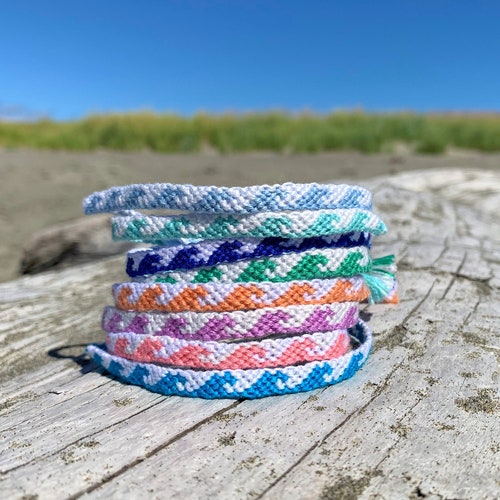 Ocean Bracelet // Sea Wave Bracelet // Unisex Surfer Bracelet - Etsy
