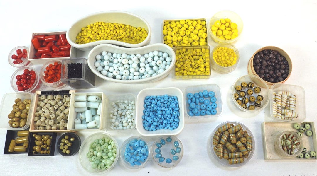 Vintage Glass Bead Lot Jewelry Making – Mixed Colors, Shapes, Materials ...