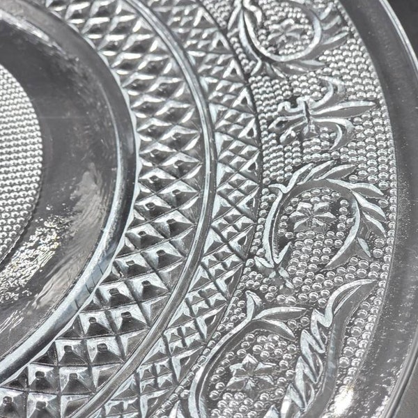 Fleur De Lis Plate - Etsy