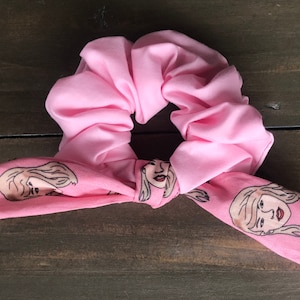Taylor Swift Inspired Pink Womens Scrunchie With Bow - Etsy Canada