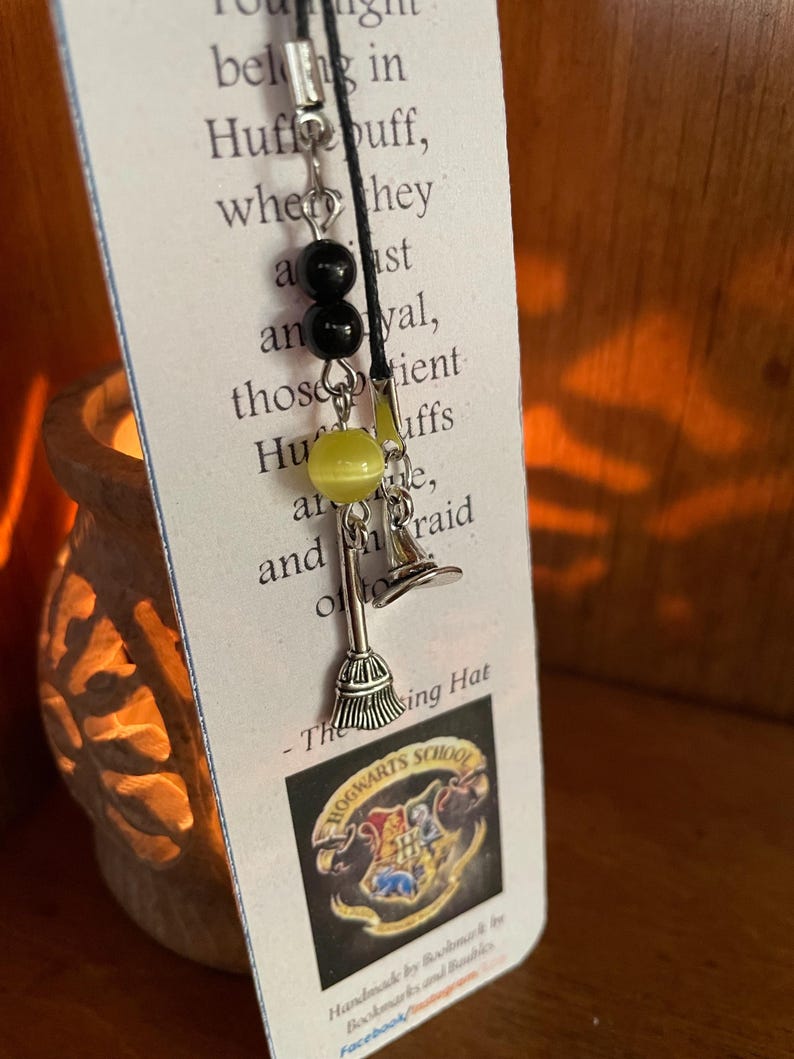 Harry Potter House Hufflepuff Bookmark, Sorting Hat, Hermione Grainger ...