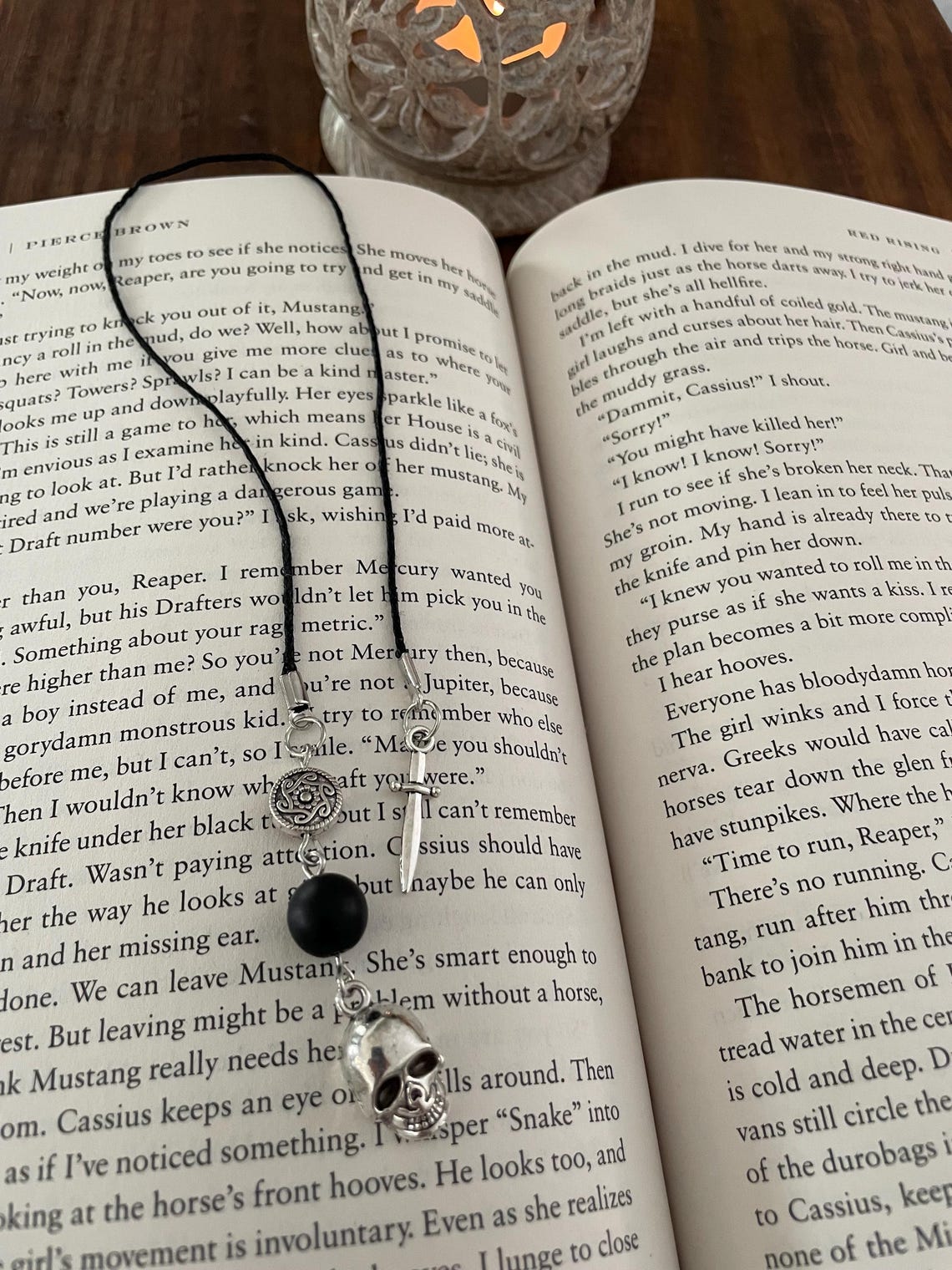 Ragnar Volarus Bookmark, Red Rising Series Pierce Brown, Darrow, Sevro ...