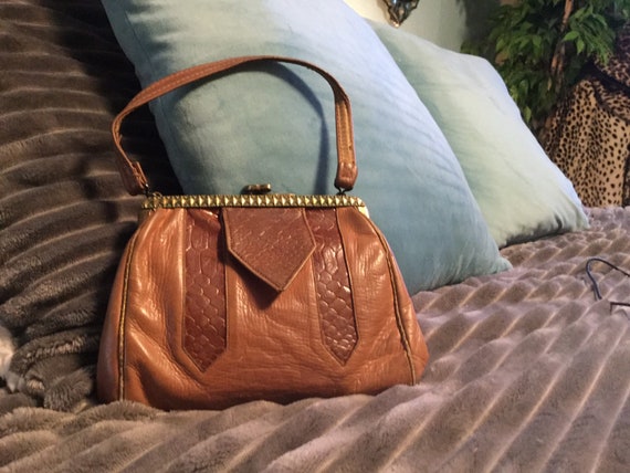Hoover Leather