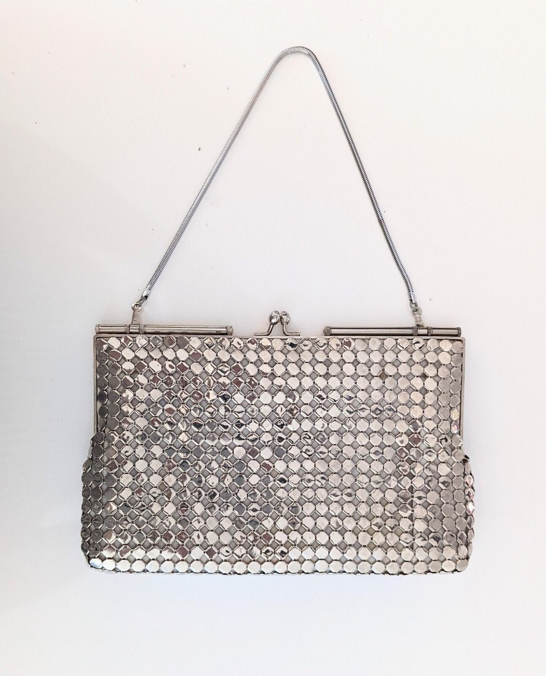 1950's 60's SHIMMERING SILVER STARLET Vintage Metal Chainmail Link ...