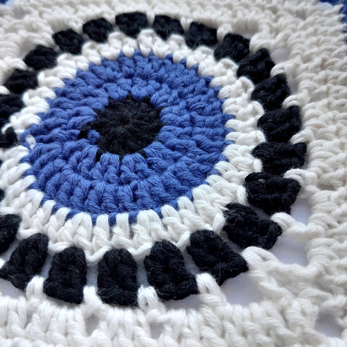 Granny Square Evil Eye Crochet Pattern (PDF Download) - Etsy